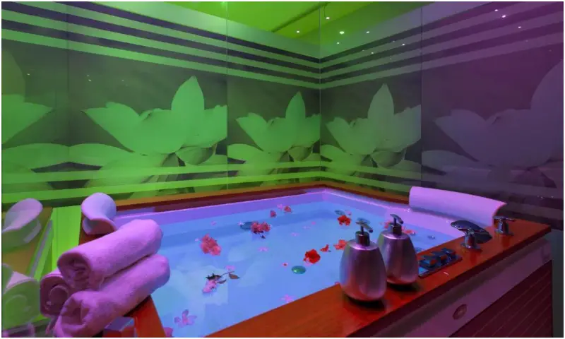 11 Best Hotels with Hot Tub Suites in Split, Croatia [2024]